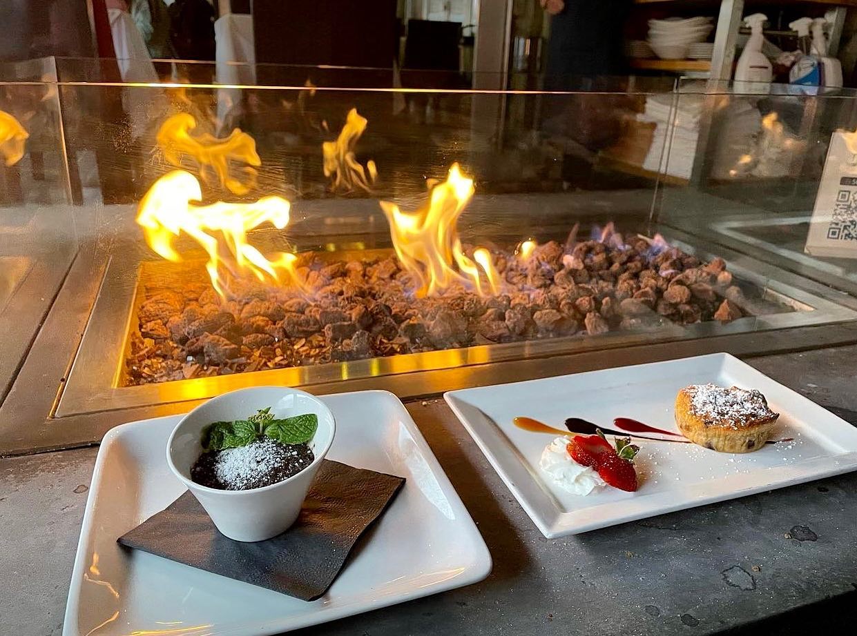 11 Restaurants with Fireplaces We Love - Taste of Massachusetts