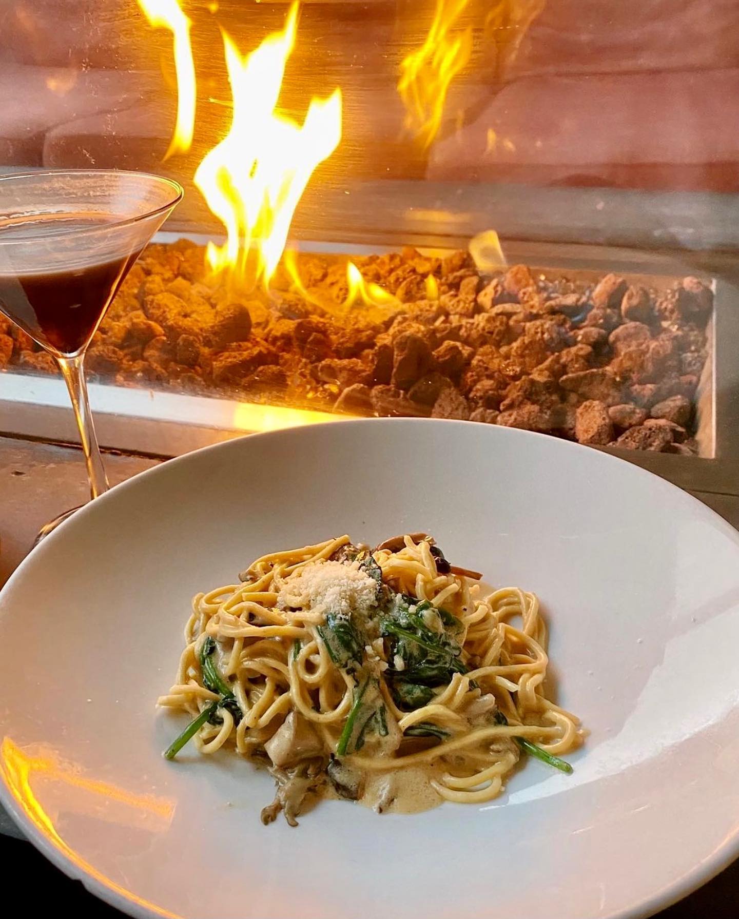 11 Restaurants with Fireplaces We Love - Taste of Massachusetts